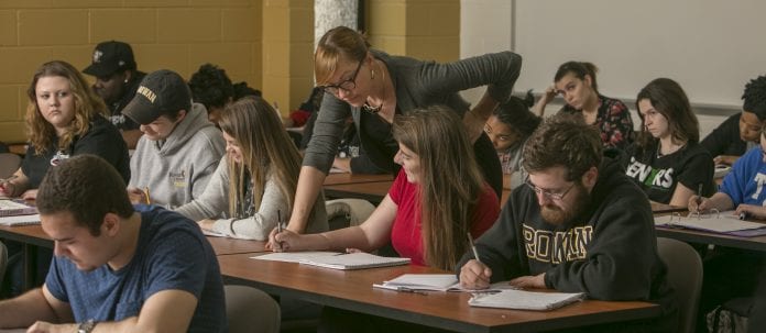 The Student’s Guide To Becoming A Responsible Borrower - Opptrends 2025